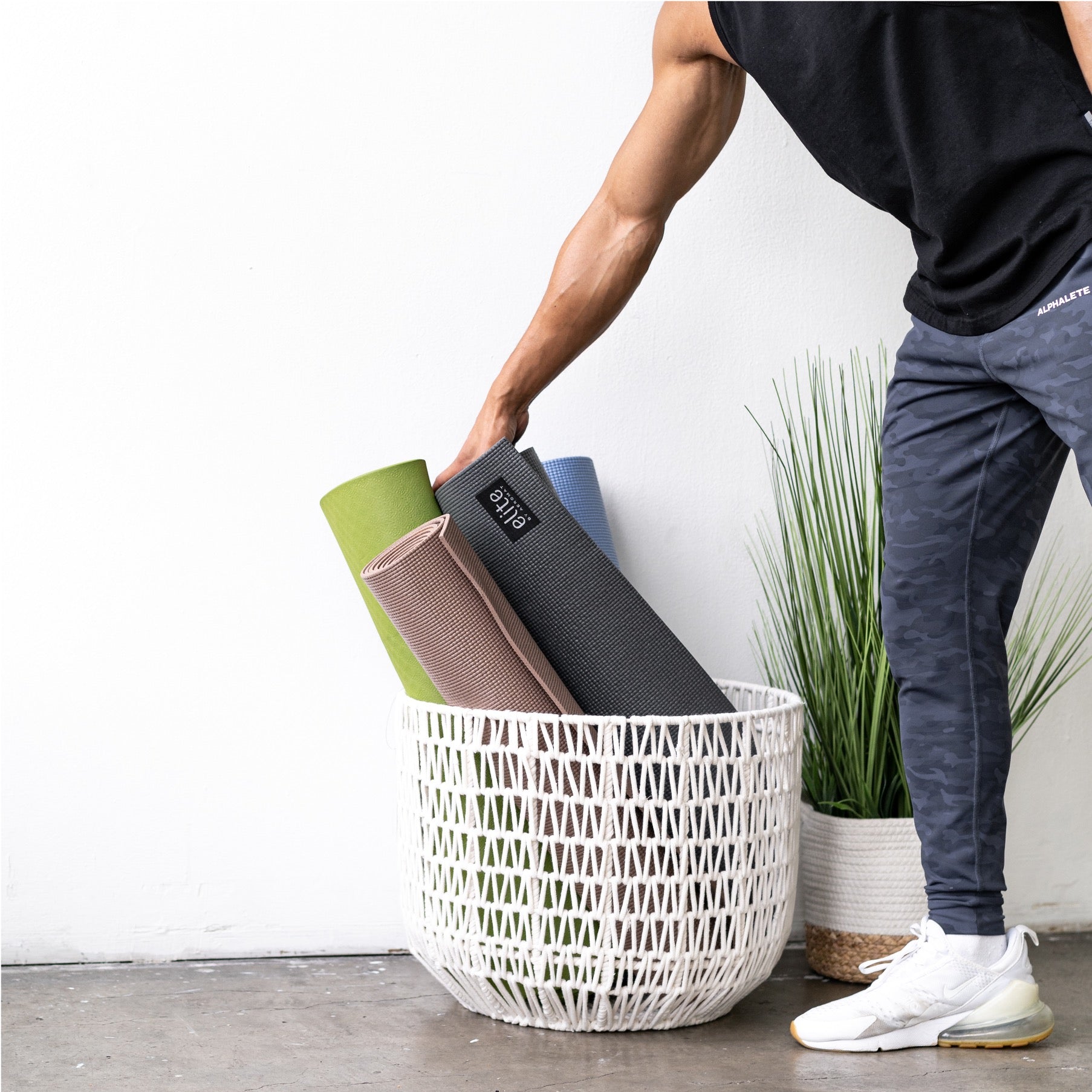Choosing the Right Workout Mat Thickness: A Buyer's Guide – Aeromats